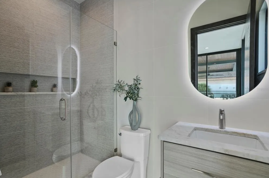 Stunning Snell Isle Home - Registry Tampa Bay