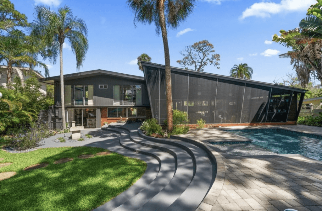 Mid-Century Modern Historic Home - Registry Tampa Bay