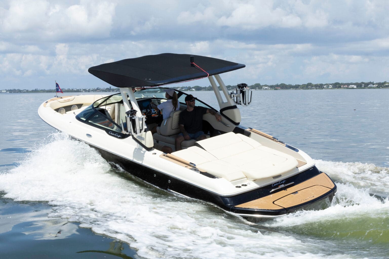 Making Waves: Chris-Craft Sportster 25 Wake Surf - Registry Tampa Bay