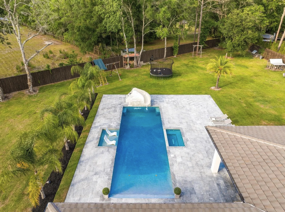 Luxurious Living at Drexel Road - Registry Tampa Bay